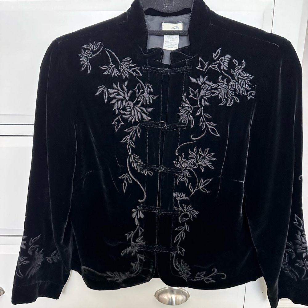 Beautiful Asian Style Jacket - Gem